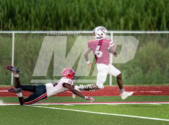 Photo 10 in the Baker @ White Castle Photo Gallery (80 Photos)