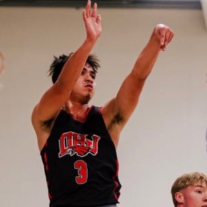 Anthony Elizondo's Diamond Hill-Jarvis High School Career Home