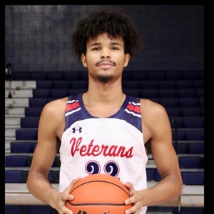 Jamichael Moore's Veterans Memorial High School Career Home