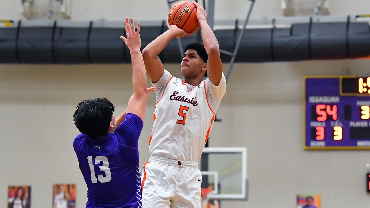 Jacob Cofie named 2023-24 Washington MaxPreps High School Basketball ...