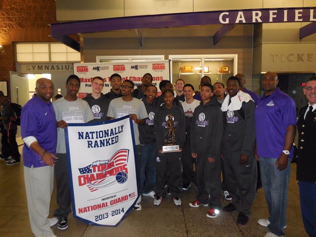 MaxPreps Tour of Champions recognizes Garfield High School boys basketball