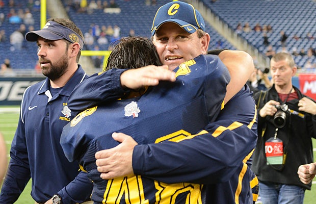 MaxPreps Football Tour of Champions celebrates Clarkston High School