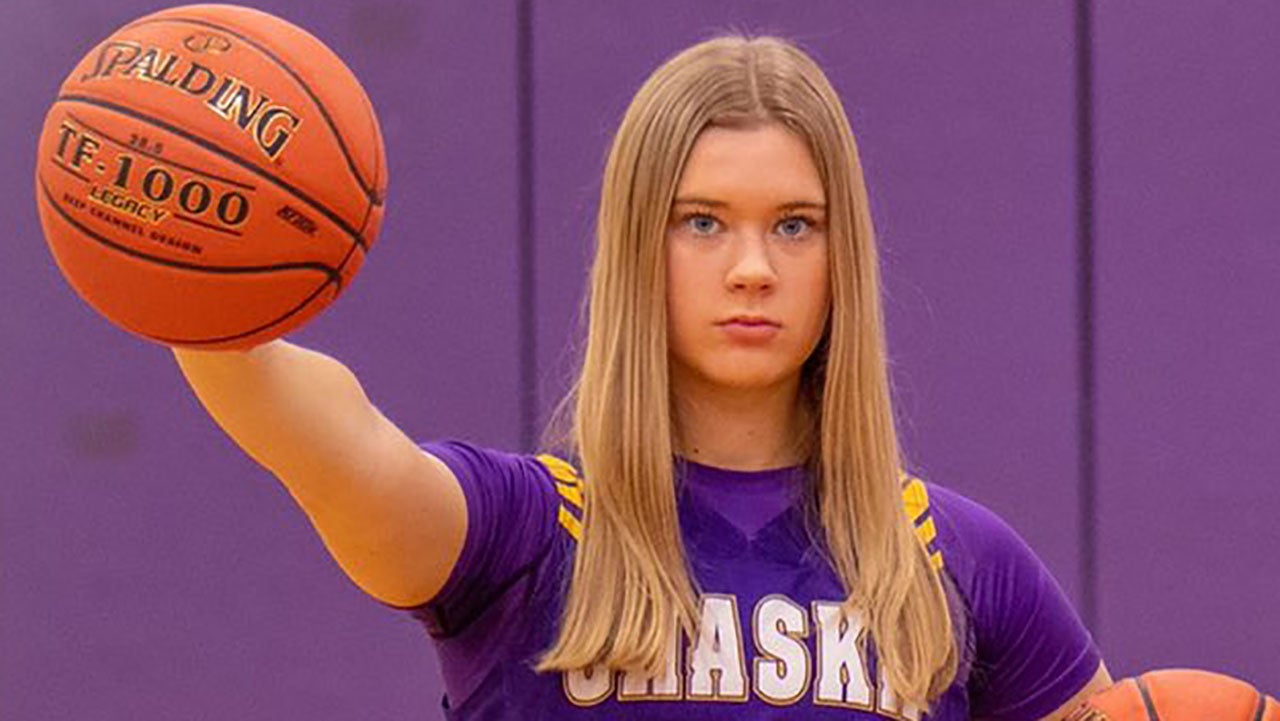 Mallory Heyer named 2020-21 MaxPreps Minnesota High School Girls ...
