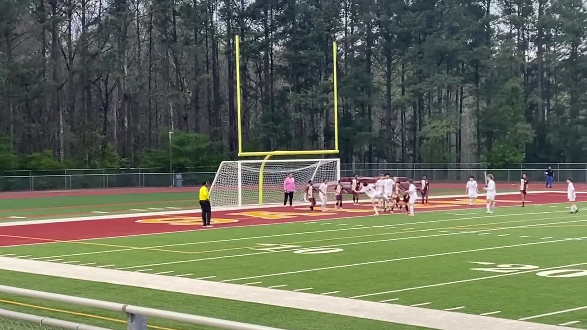 Soccer Recap: Whitewater picks up seventh straight win on the road