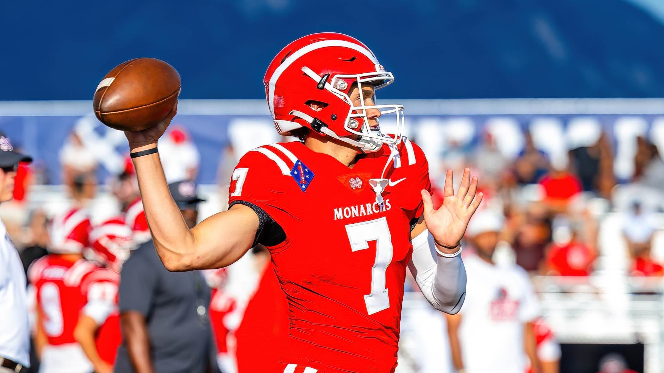 High school football: Cole Leinart transfers from No. 1 Mater Dei to ...