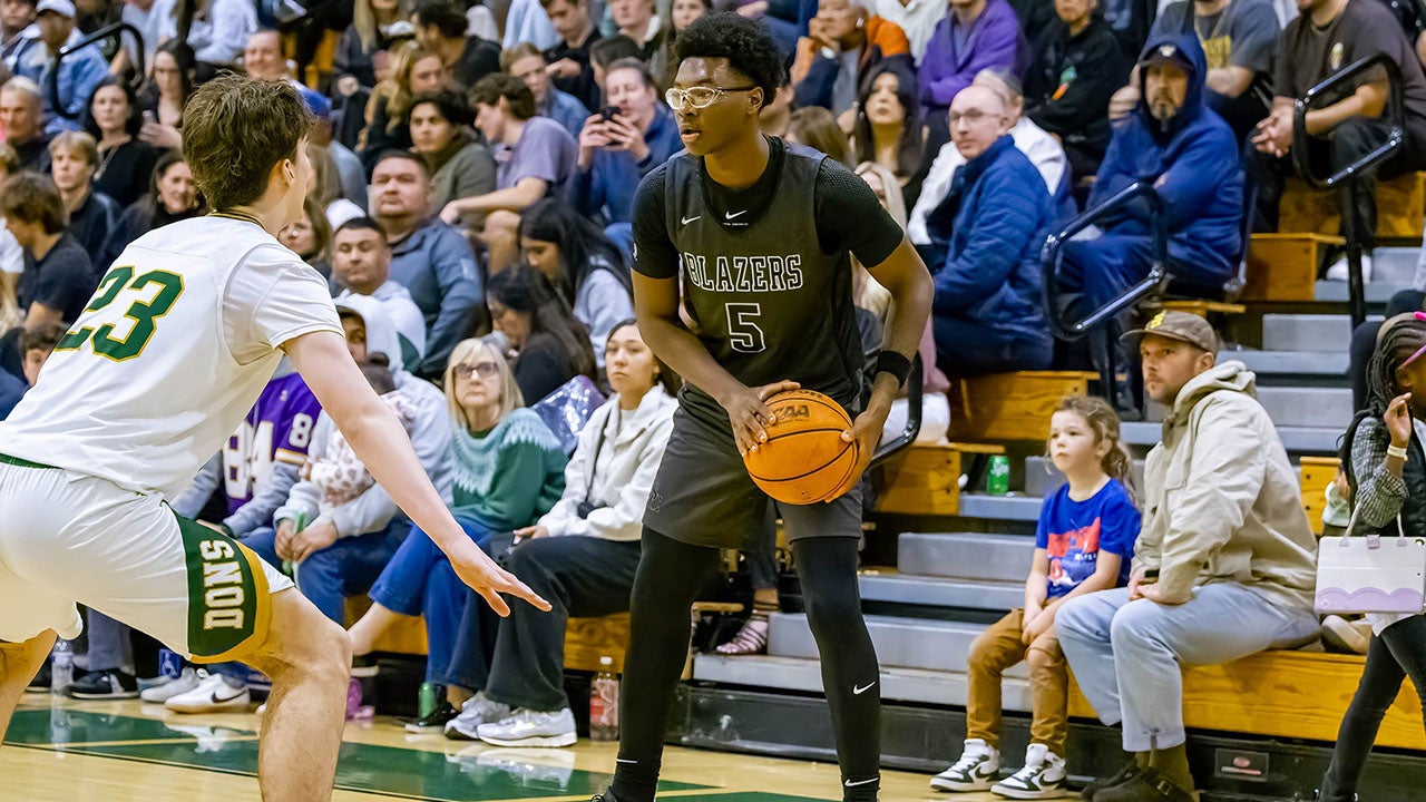 High school basketball: Bryce James scores career-high 16 points ...