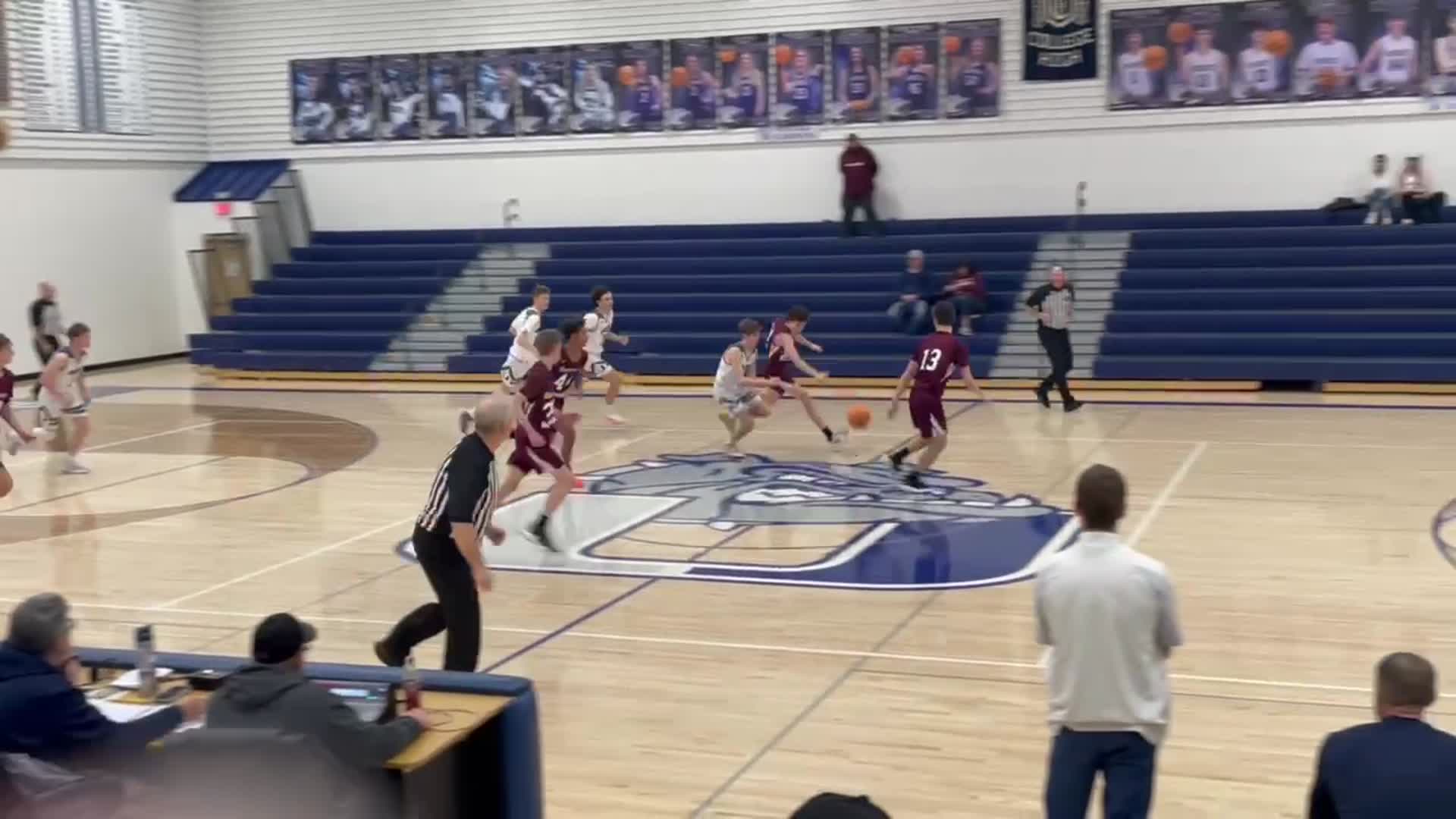 Basketball Game Preview: University Bulldogs vs. Weld Central Rebels
