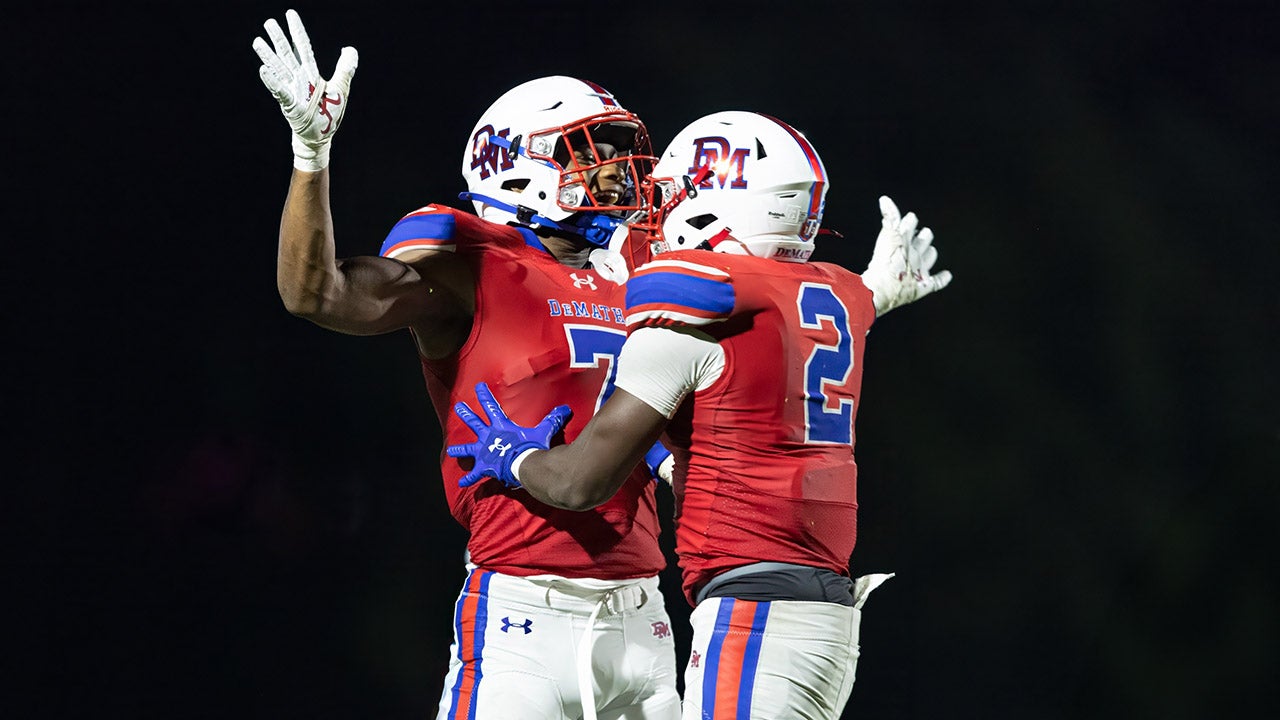 MaxPreps Top 25 high school football scores: Miami Northwestern beats No. 22 Miami Central 30-21