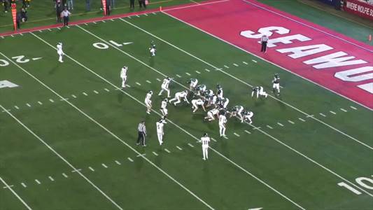 Football Recap: William Floyd Starts Season with Victory at Home