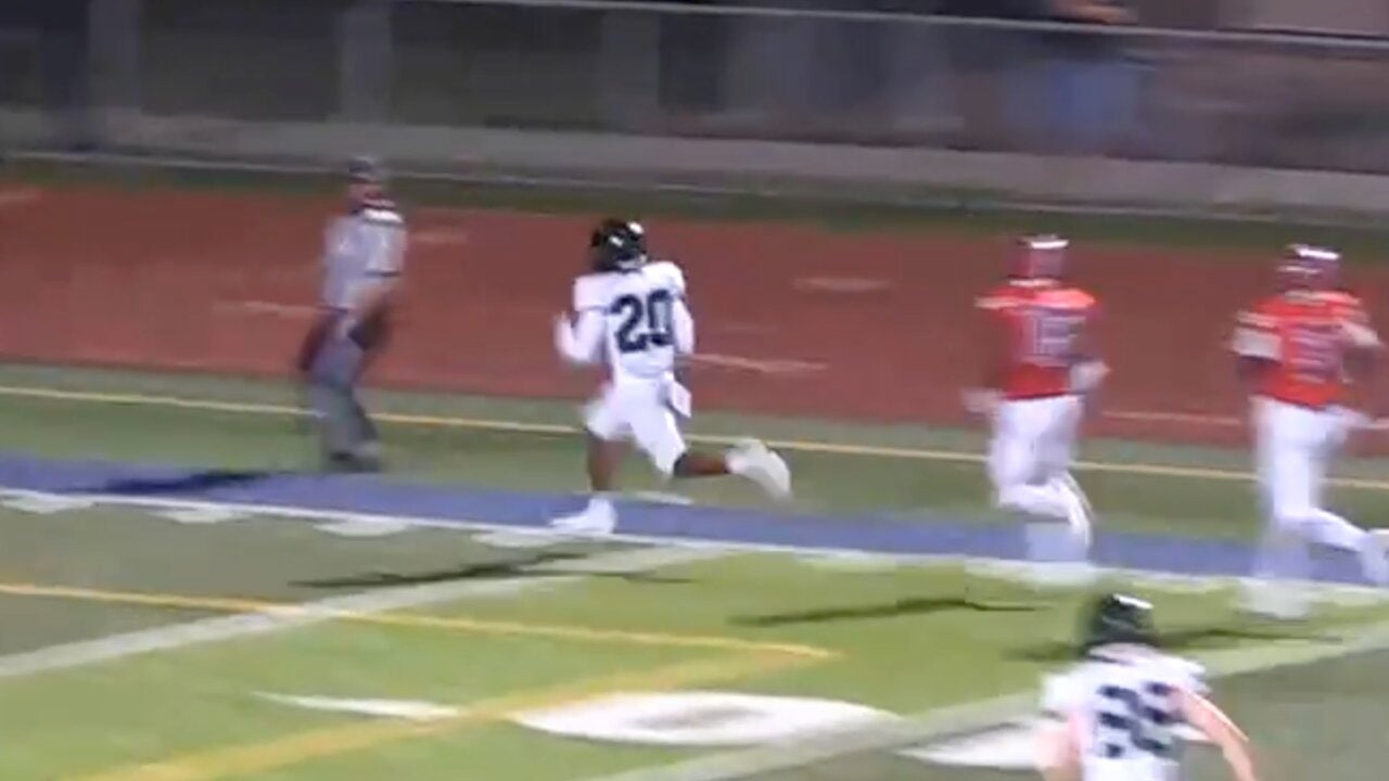 Watch: Barry Sanders son shows off moves in three touchdown performance