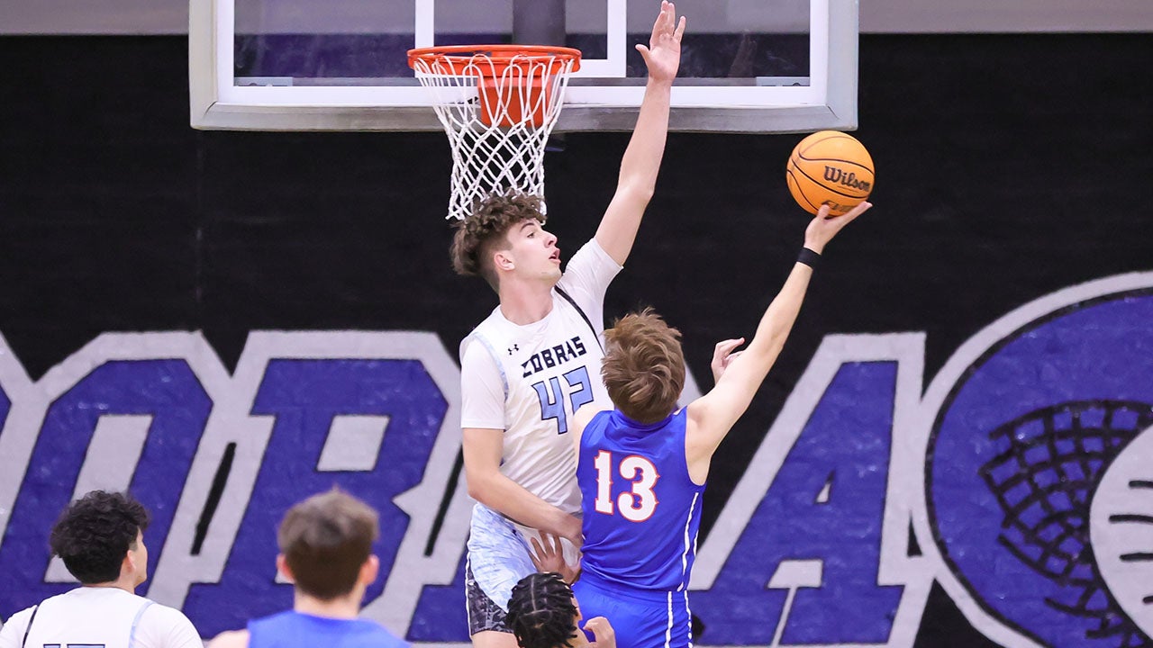 Arizona high school basketball star Bradey Henige is a 7-foot force to ...