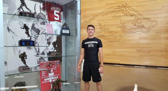 Connor Noland gives interview after committing to Arkansas for football ...