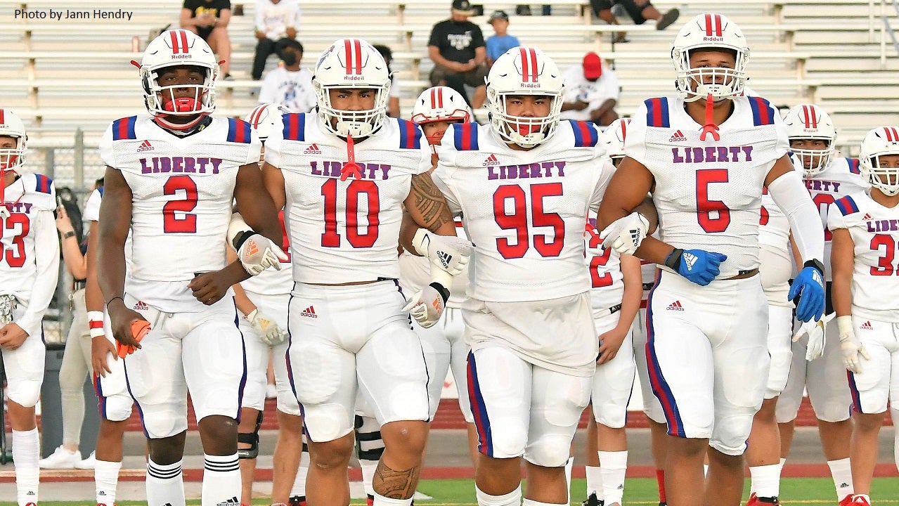 MaxPreps Top 25 high school football scores: Saint Francis upsets No ...