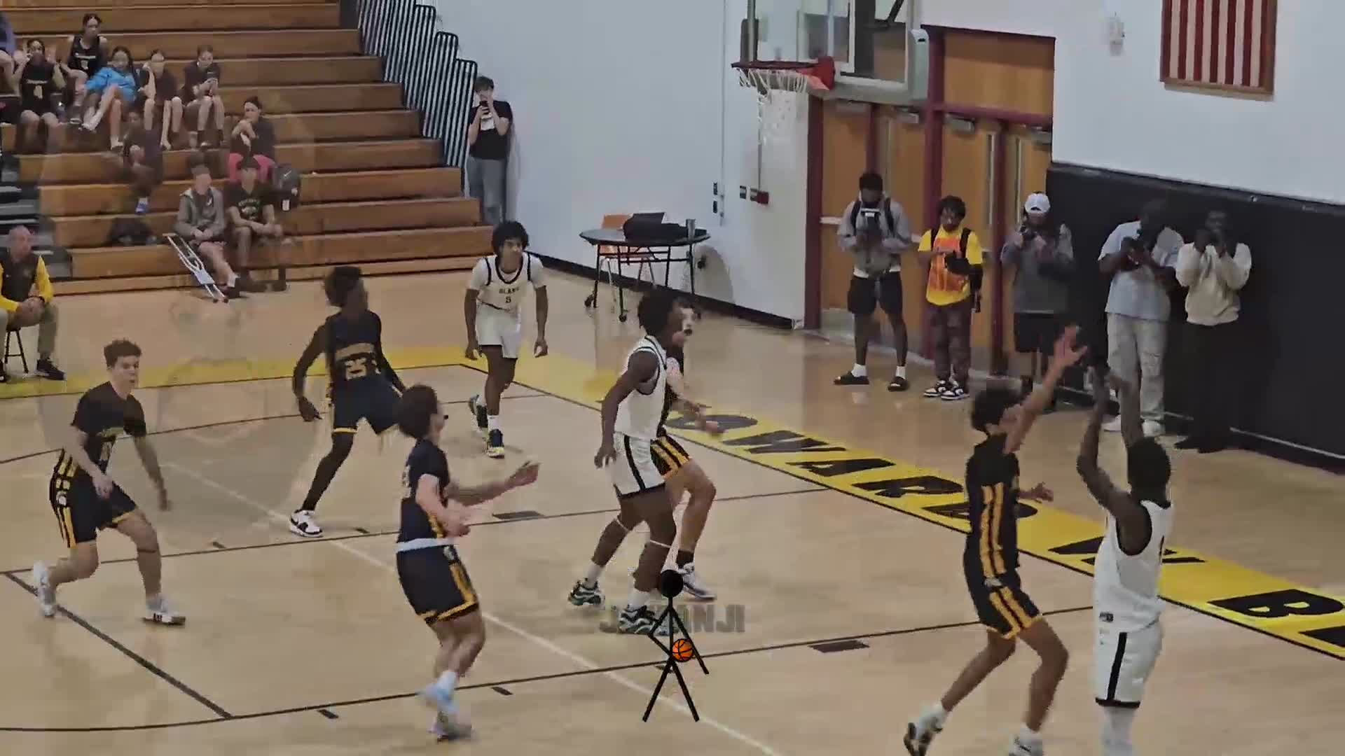 Basketball Game Preview: Blake Yellow Jackets vs. Sickles Gryphons
