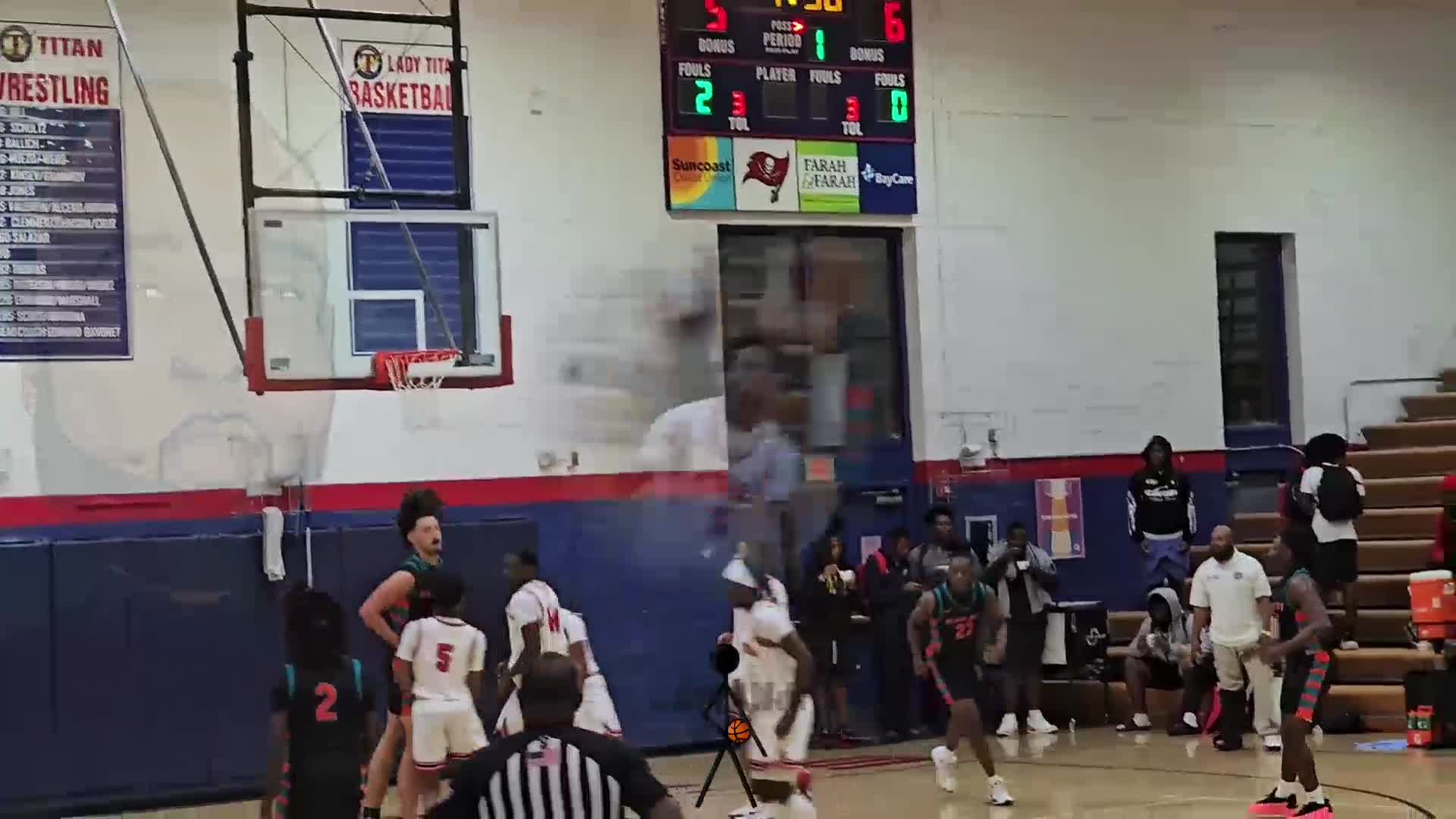 Basketball Recap: Gavin Tinsley Leads a Balanced Attack to Beat East Bay