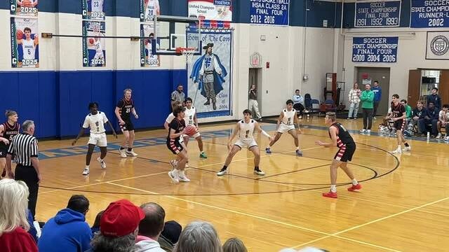 Basketball Recap: Gavin Betten Leads a Balanced Attack to Beat Whitko