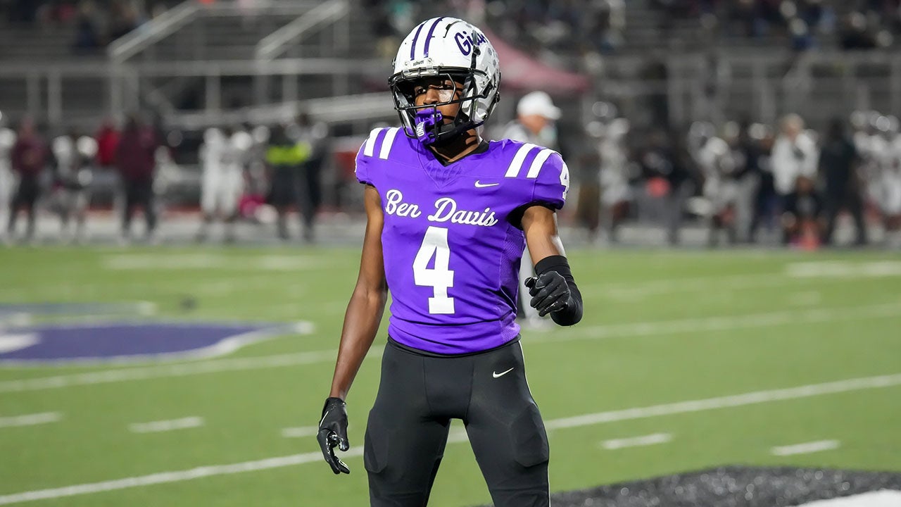 Mark Zackery named 2024 MaxPreps Indiana High School Football Player of ...