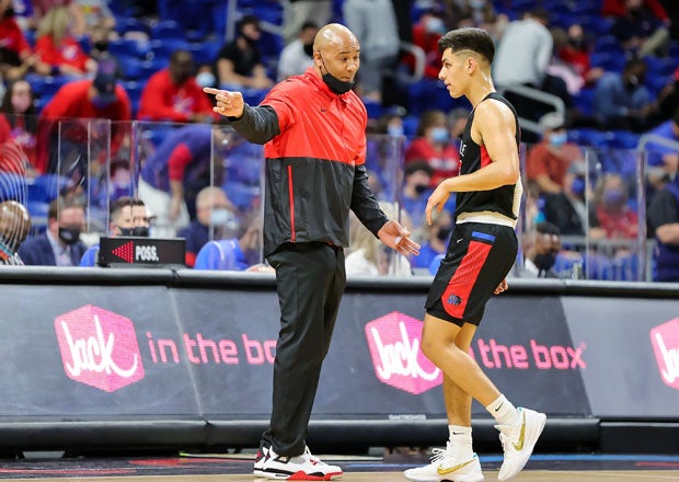 High school basketball: David Peavy of Texas state champion Duncanville ...