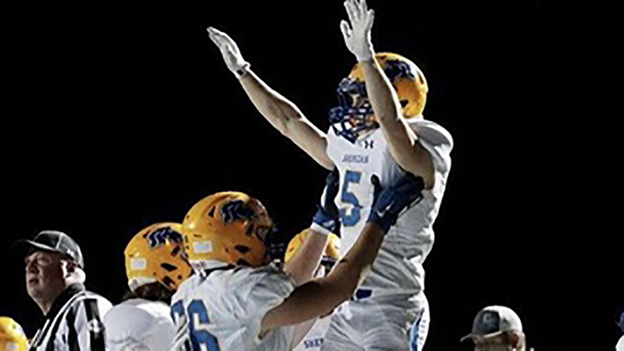 Colson Coon named 2021 MaxPreps Wyoming High School Football Player of ...