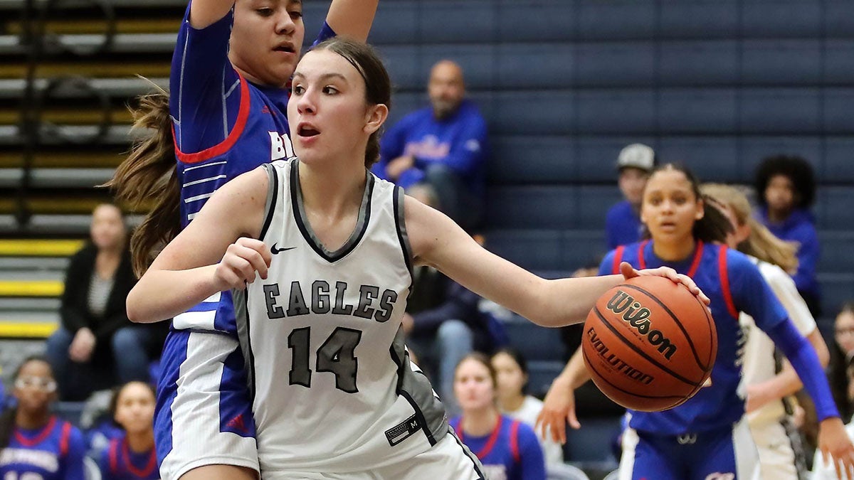 LISTEN LIVE TONIGHT: Whitney at Vista del Lago