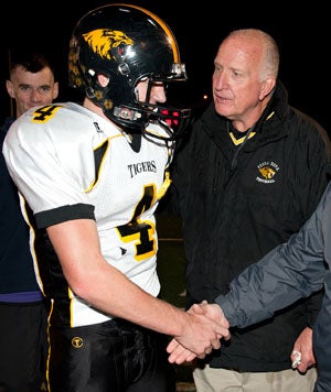 Terra Nova football coach Bill Gray steps away after 42 years