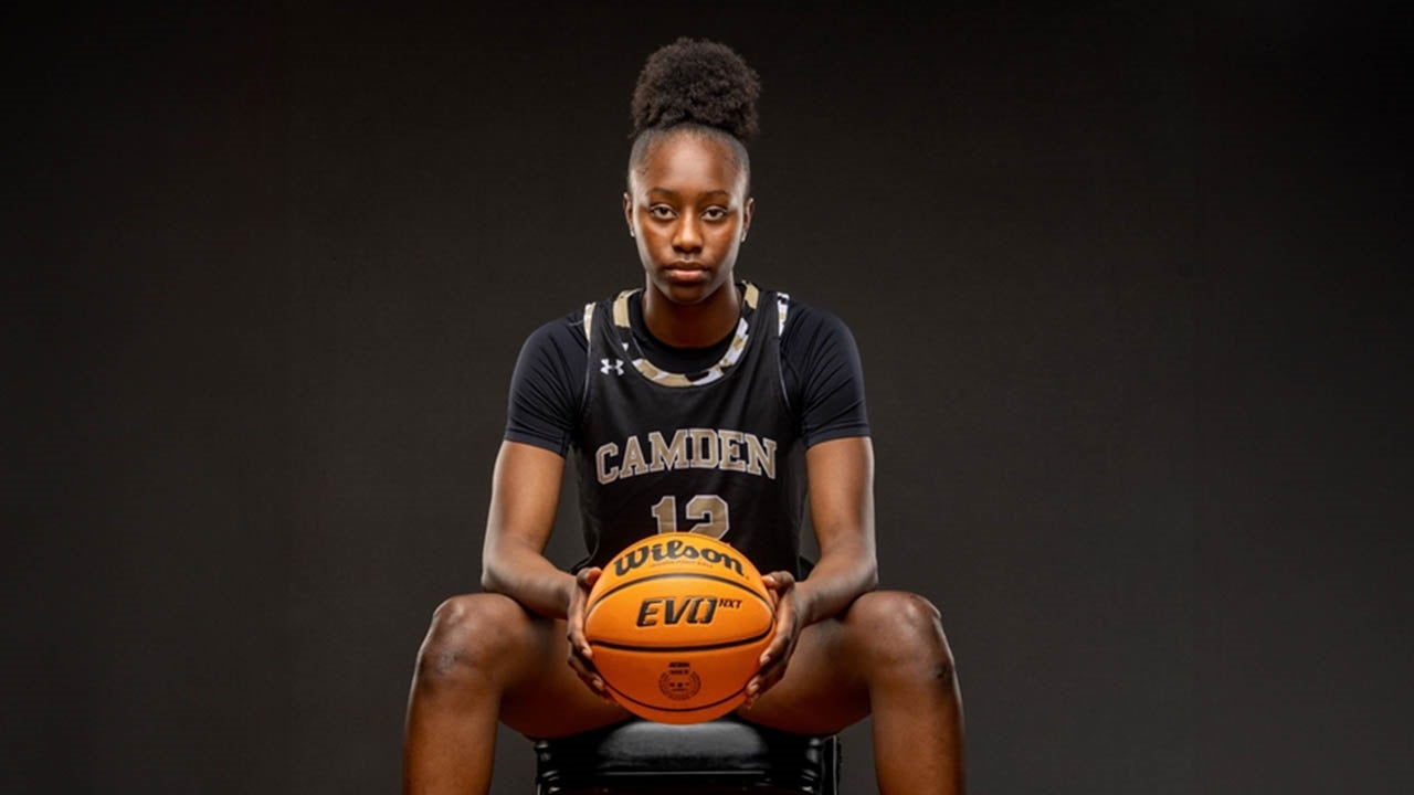 Joyce Edwards named 2023-24 South Carolina MaxPreps High School Girls ...
