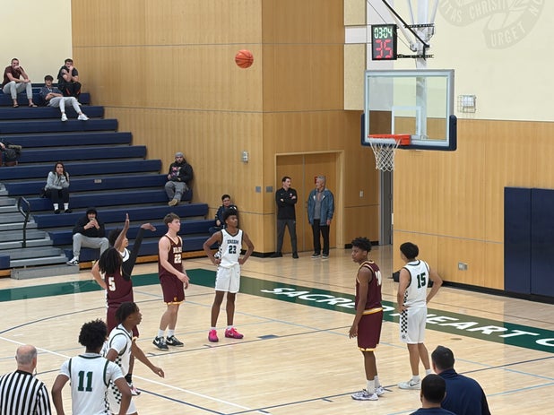 Menlo-Atherton vs Sacred Heart Cathedral Preparatory | Basketball | 12 ...