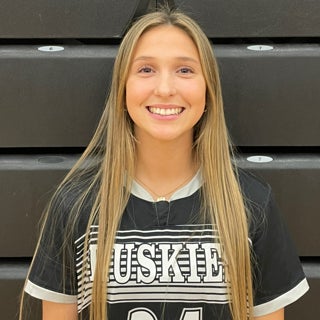 Alayna Bennett's Hough High School Career Home