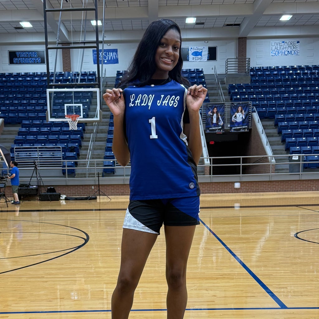 Maddie Jones' Mansfield Summit High School Career Home