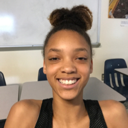 Makayla Davis's Instagram, Twitter & Facebook on IDCrawl