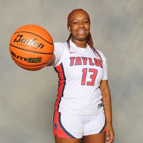 Diara Williams' News