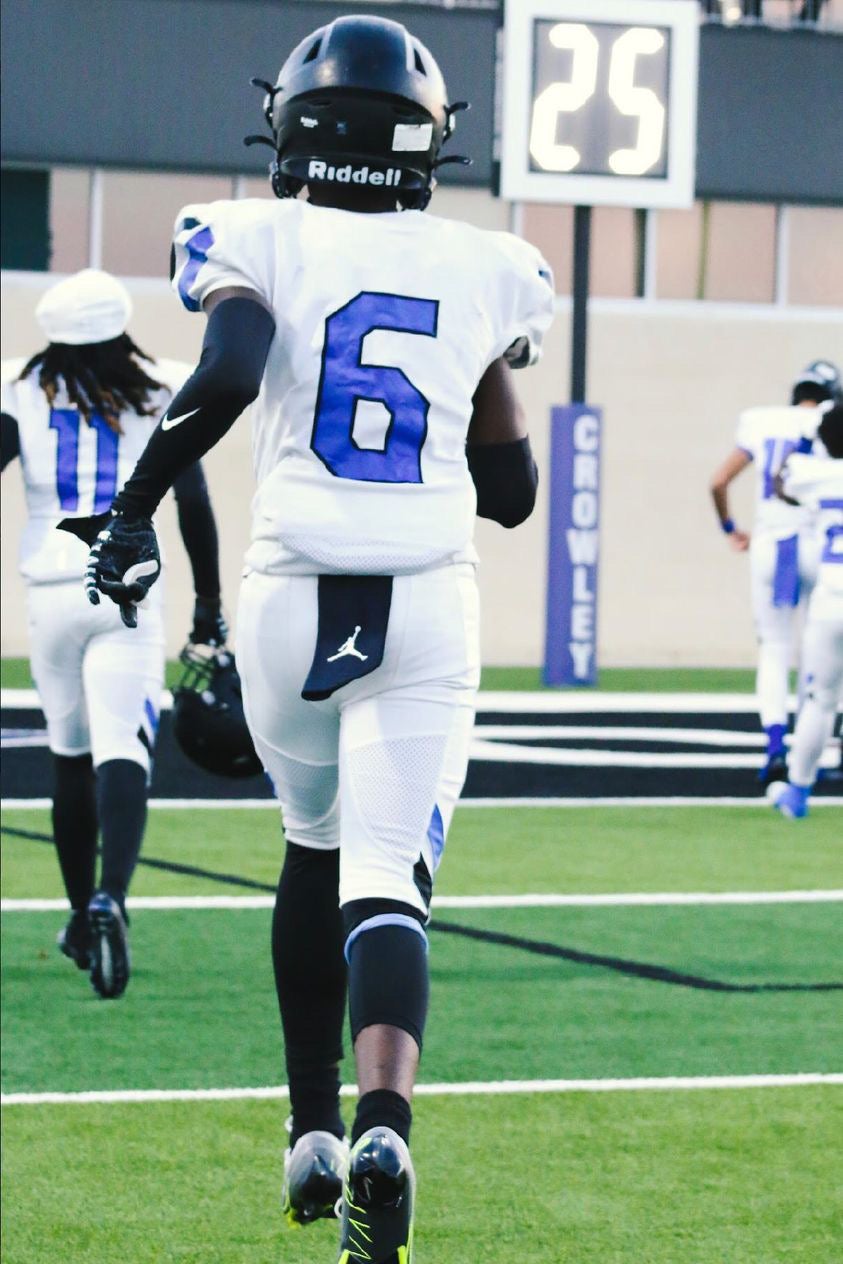 Roster - North Crowley Panthers (Fort Worth, TX) Varsity Football 22-23