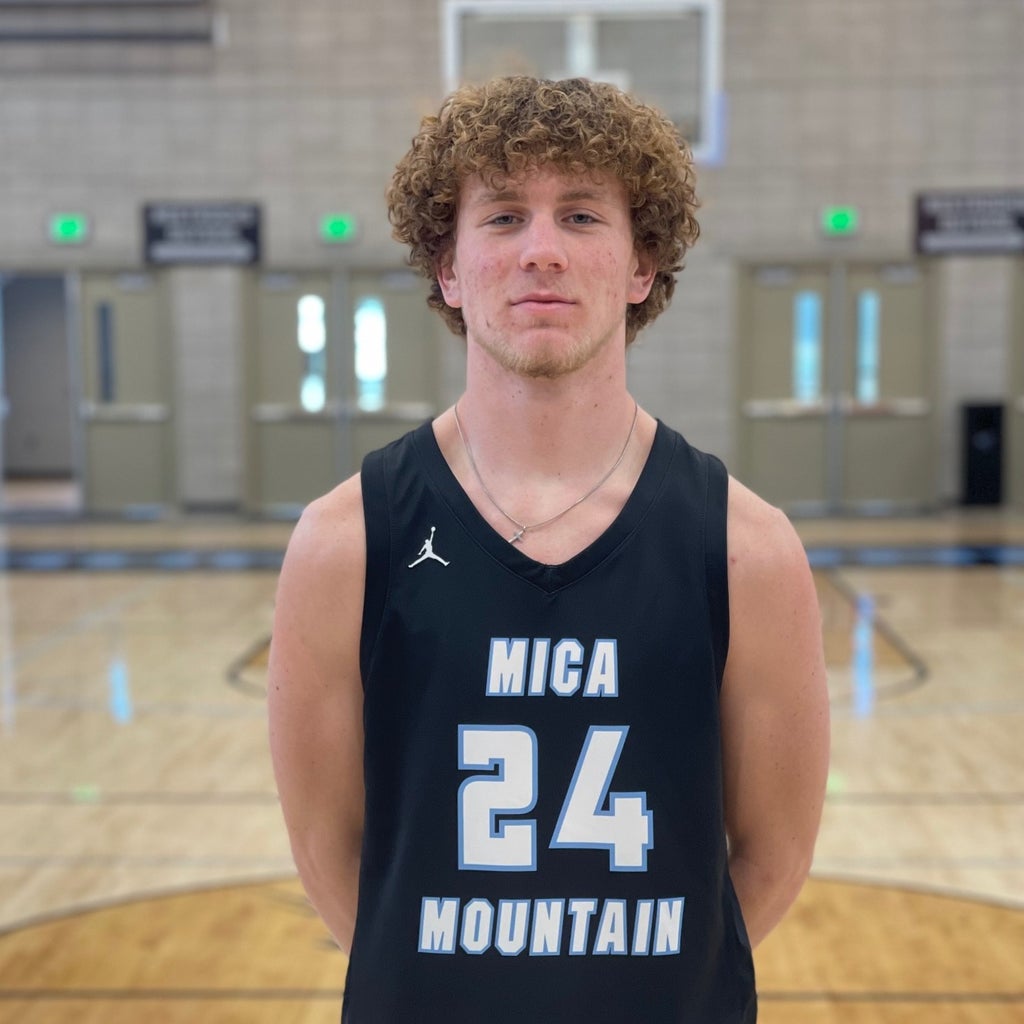 Isaiah Berg's Mica Mountain High School Career Home