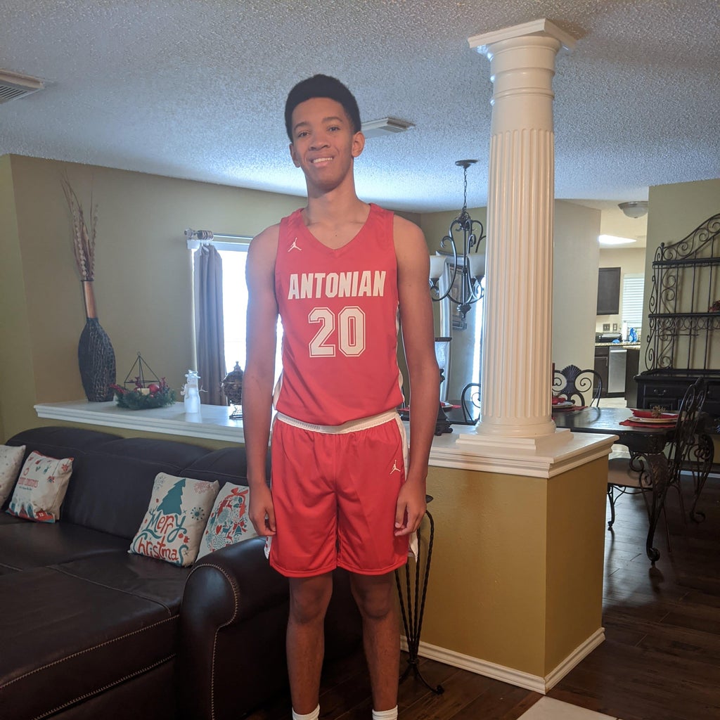 Seth Thomas' Antonian Prep Basketball Stats