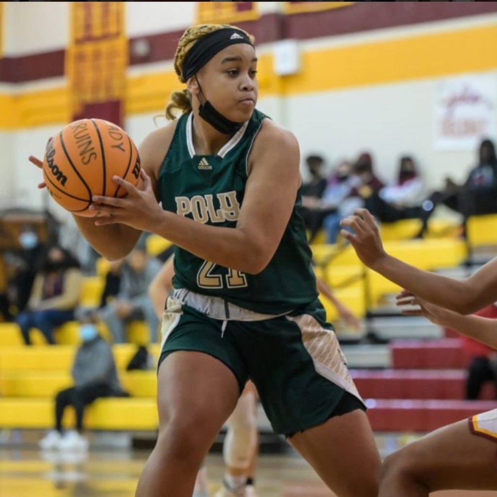 Skylar Mills' High School Career Home