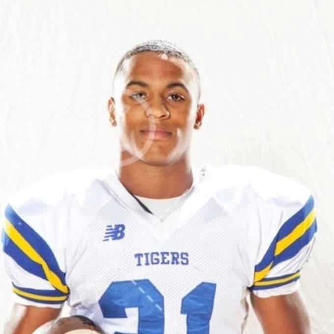 Eugene Foulcard jr's Hanson Memorial High School Football Stats