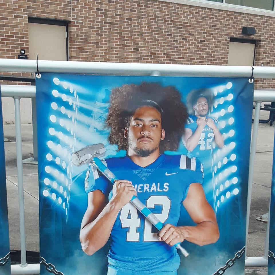 Elijah Harris' Riverside High School Career Home