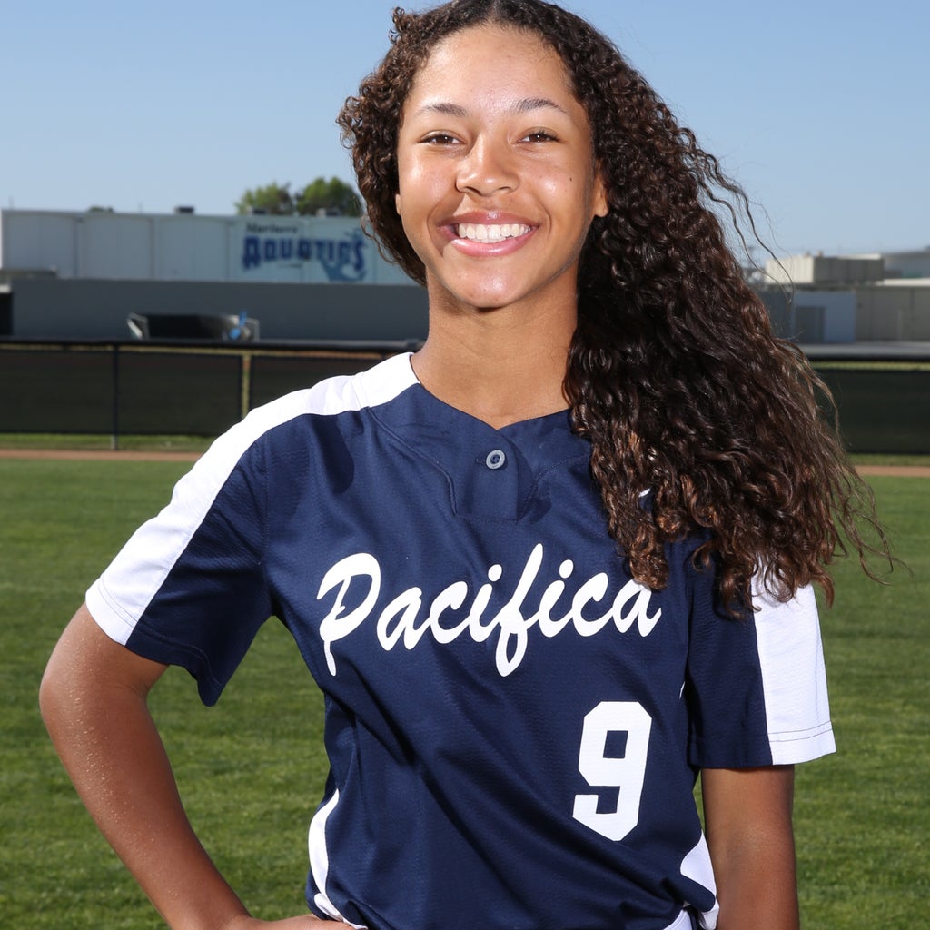 Kayli Counts' Pacifica High School Career Home