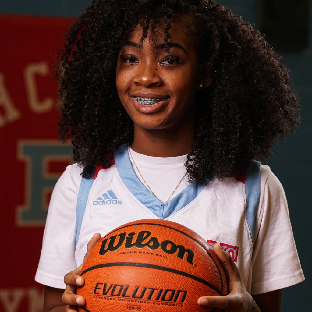 Mah’kayla Carter's Rich Township High School Career Home