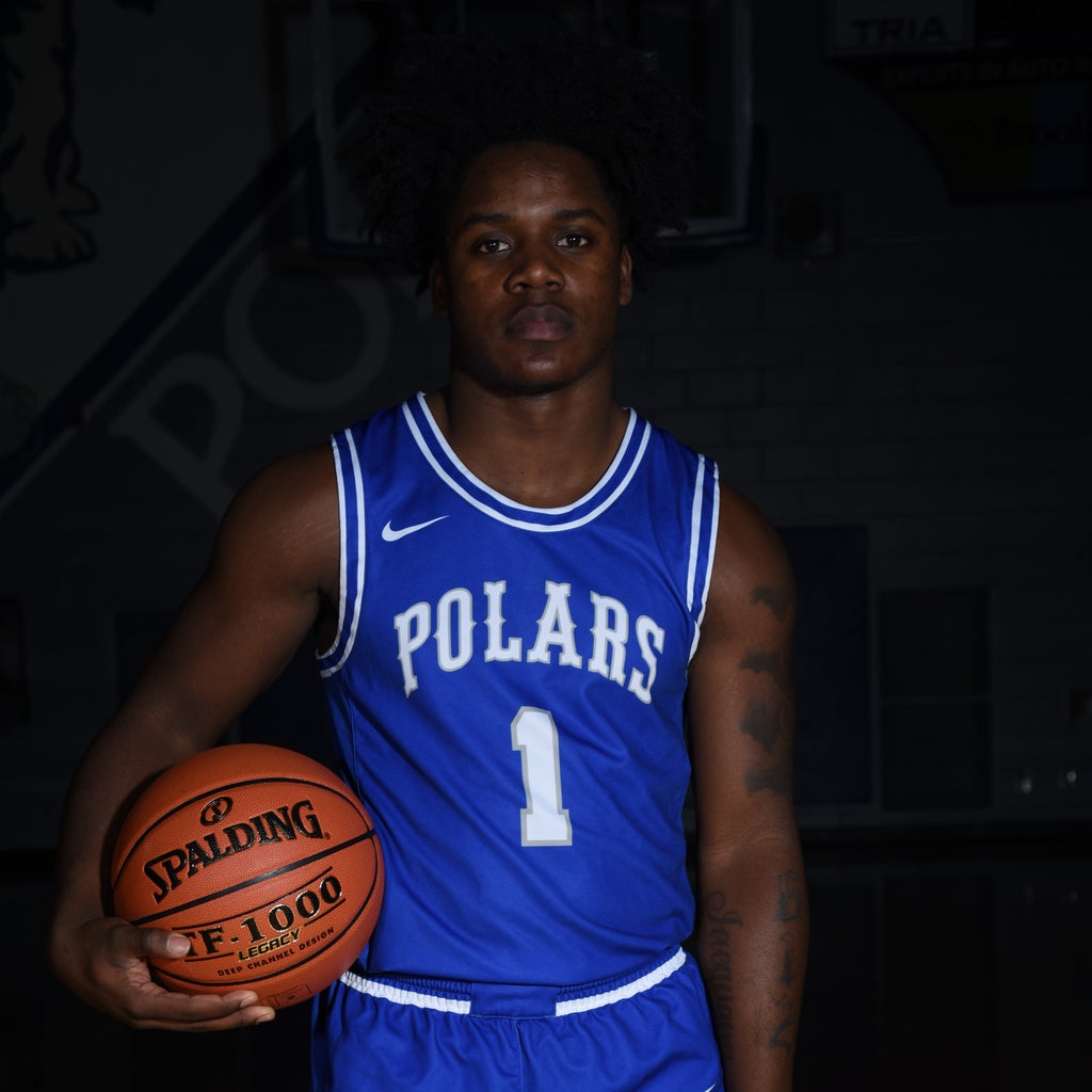 Mario Sanders' North Community High School Career Home