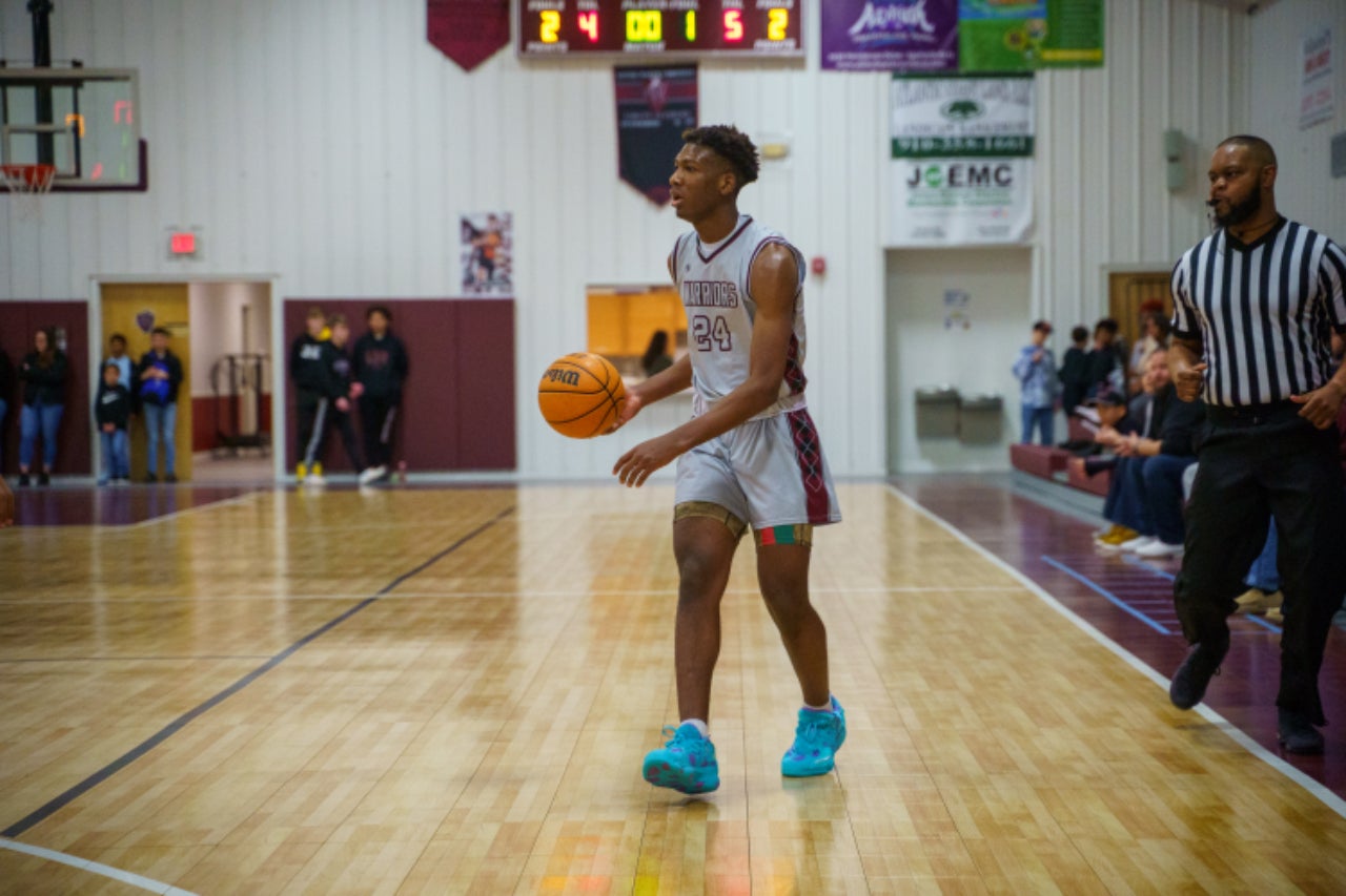 Derrick Benbow | LWCHS, Jacksonville, NC | MaxPreps