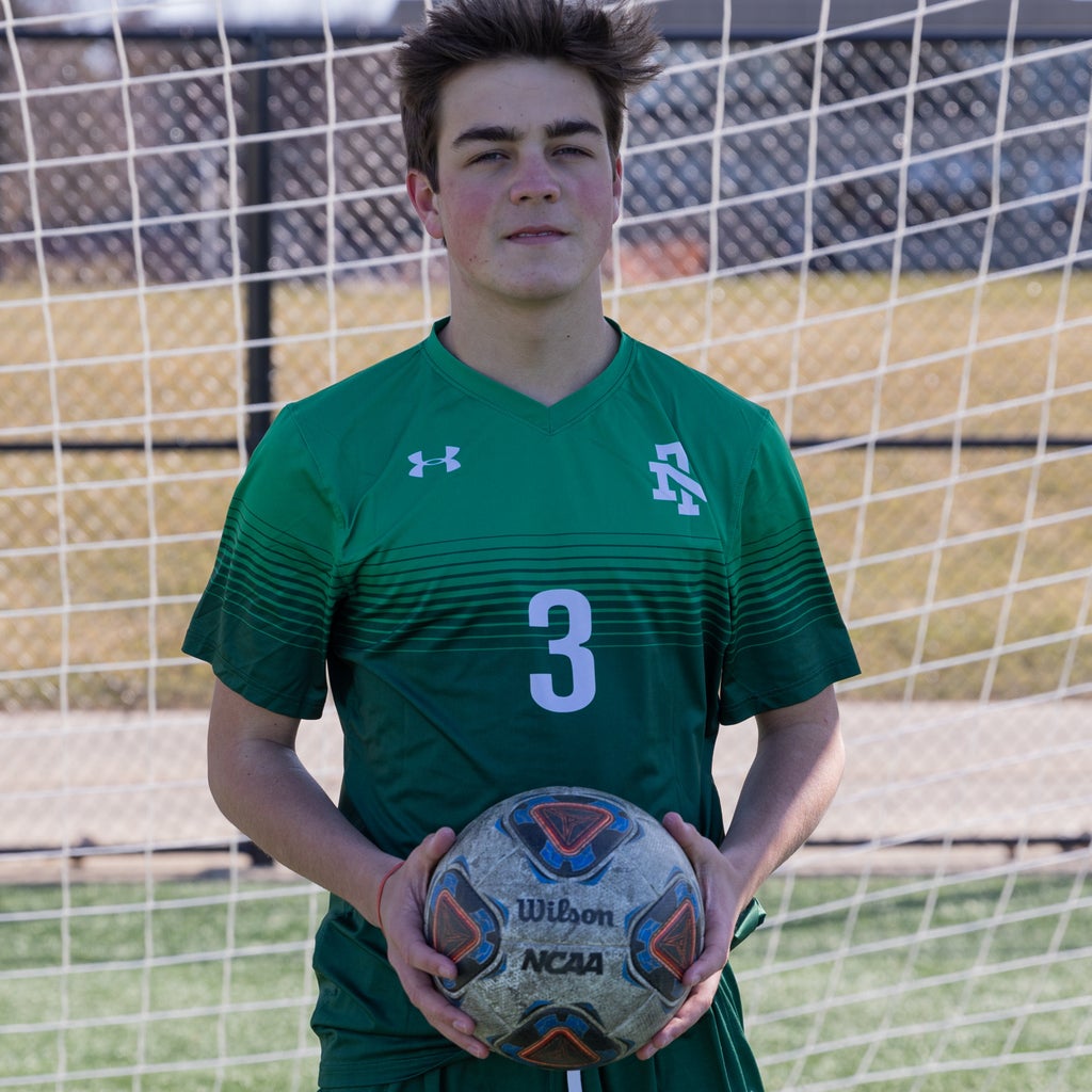 Collin Donnelly-Maine's New Trier High School Soccer Stats