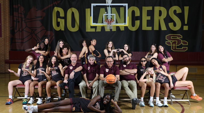 Salpointe Catholic High School (Tucson, AZ) Girls Varsity Basketball
