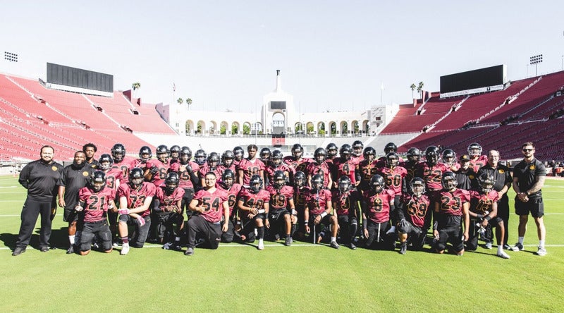 Roster - Fairfax Lions (Los Angeles, CA) Varsity Football 22-23