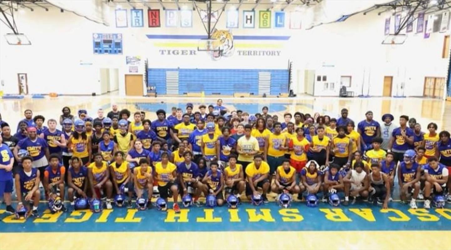 Oscar Smith High School (Chesapeake, VA) Varsity Football