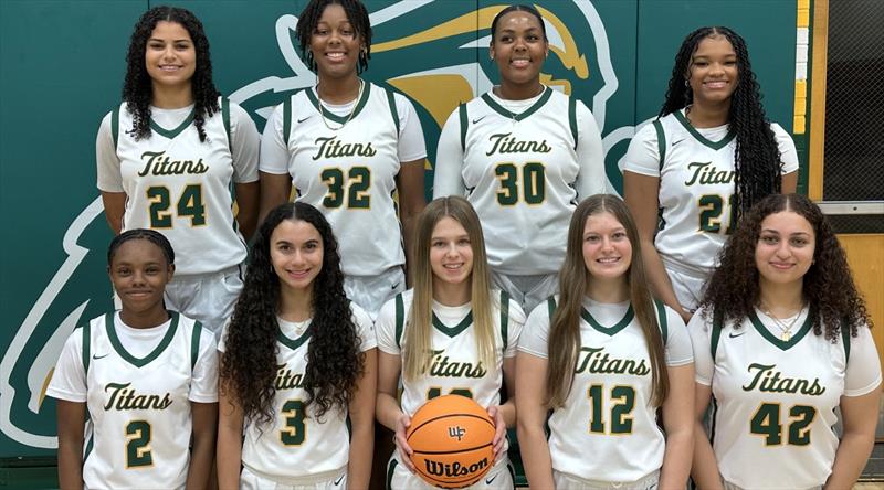 West Forsyth High School (Clemmons, NC) Girls Varsity Basketball
