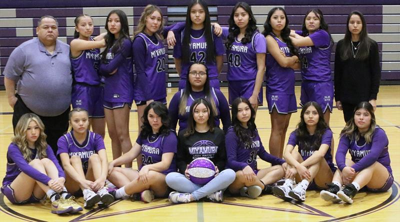 Miyamura High School (Gallup, NM) Girls Varsity Basketball