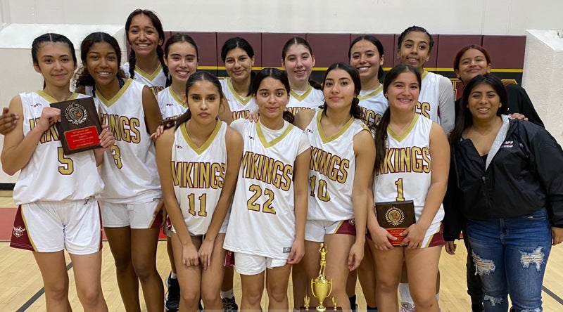Downey High School (CA) Girls Varsity Basketball