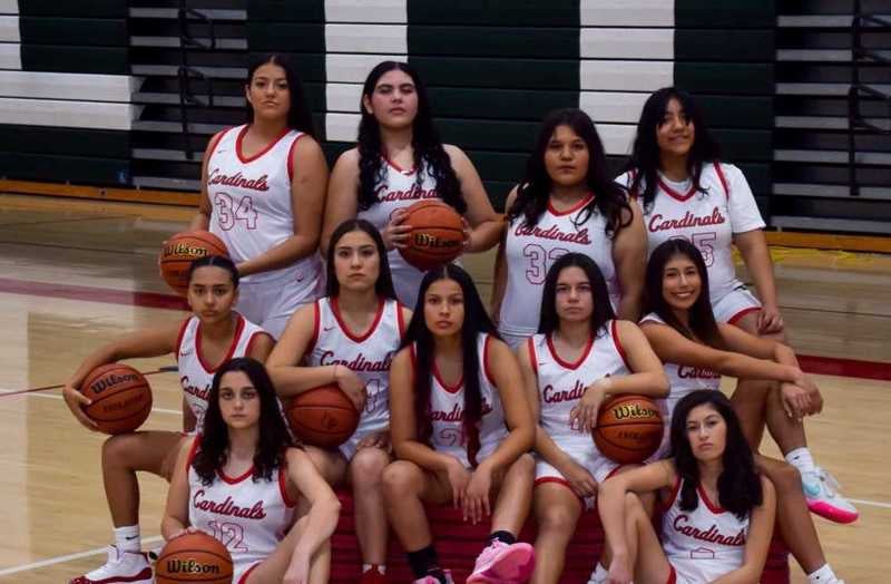 Lindsay High School (CA) Girls Varsity Basketball