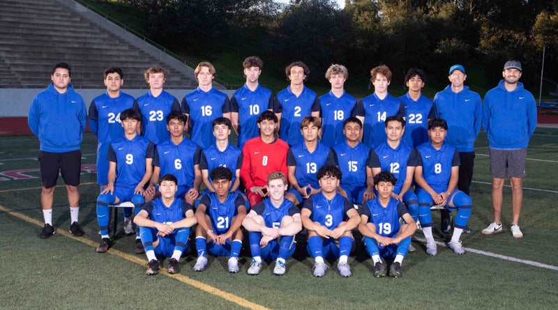 Roster - San Marcos Royals (Santa Barbara, CA) Varsity Soccer 22-23